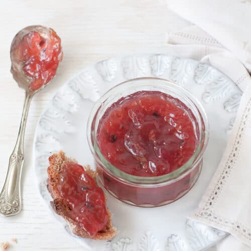 Rhubarb jam recipe