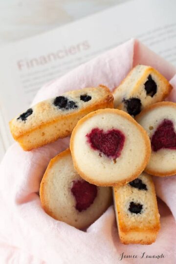 Raspberry financiers