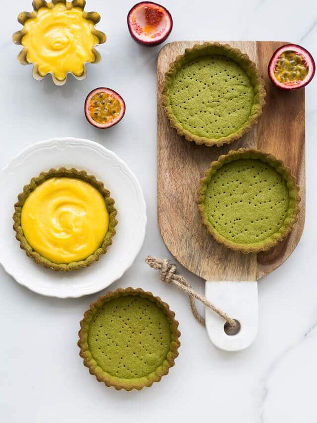 Matcha Tarts with Passion Fruit Curd - The Bake School