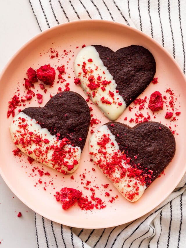 Baked chocolate donuts - The Bake School