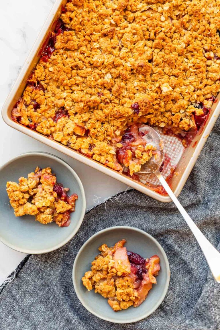 Apple Blackberry Crumble - The Bake School